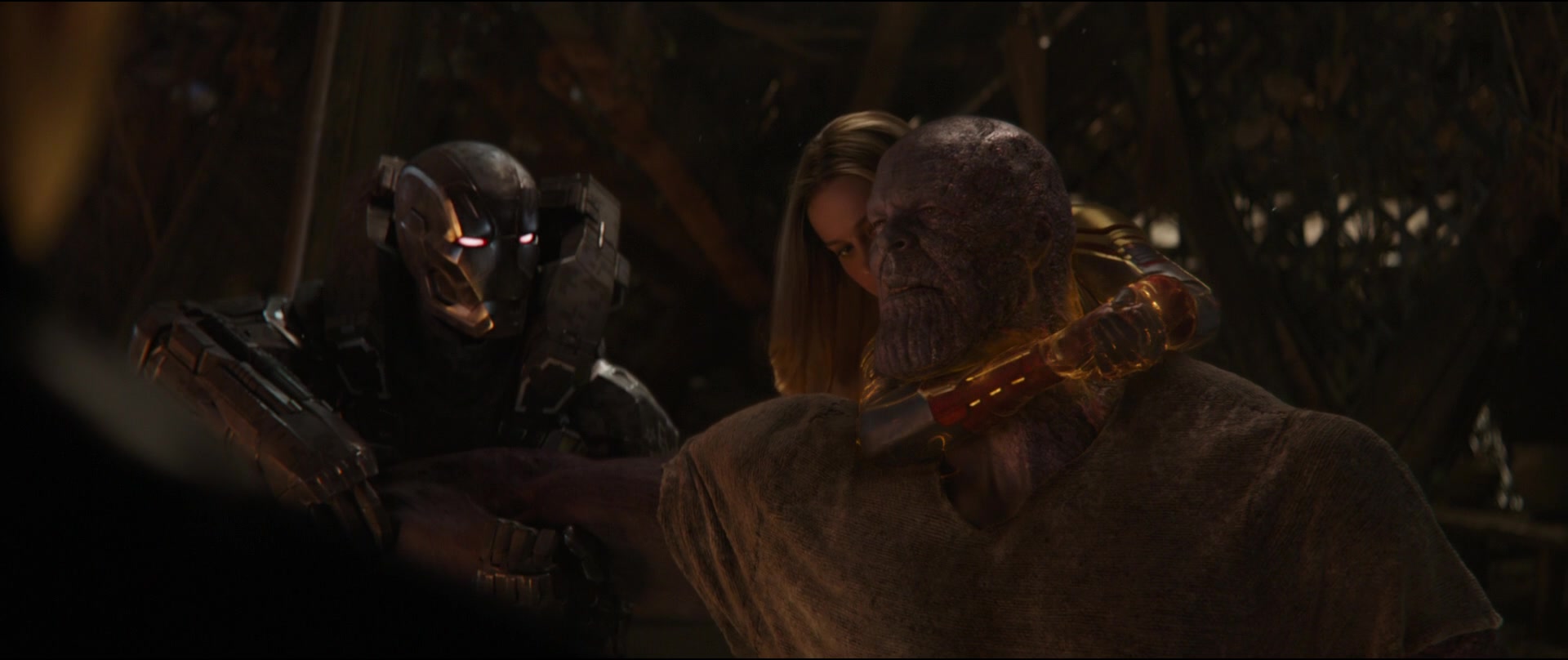 Avengers: Endgame - AE 0753 - Marvel & DC Screencaps